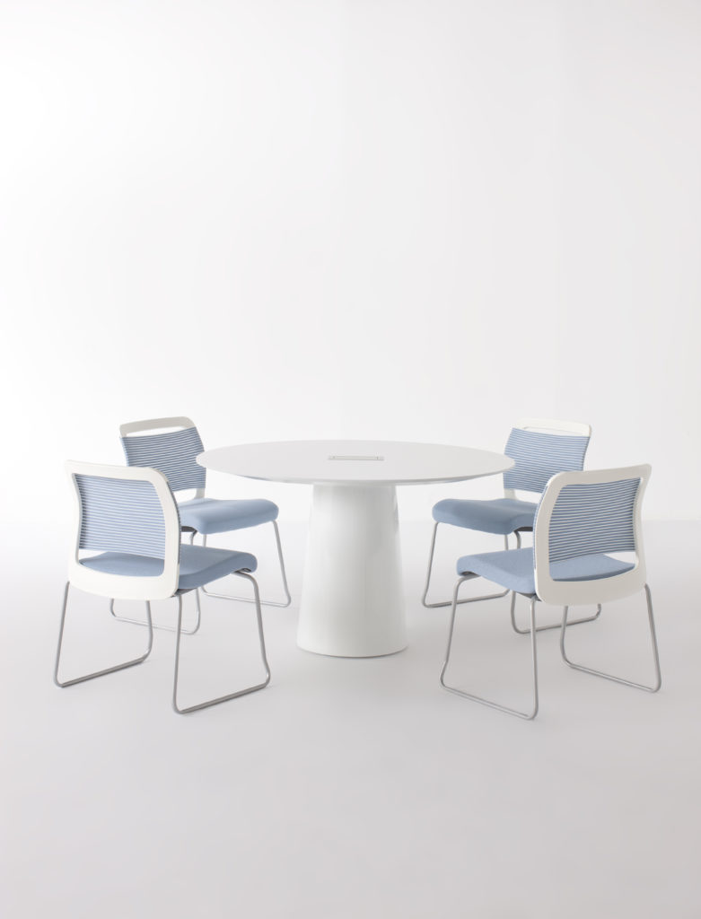 White Round Meeting Table - Ambience Doré