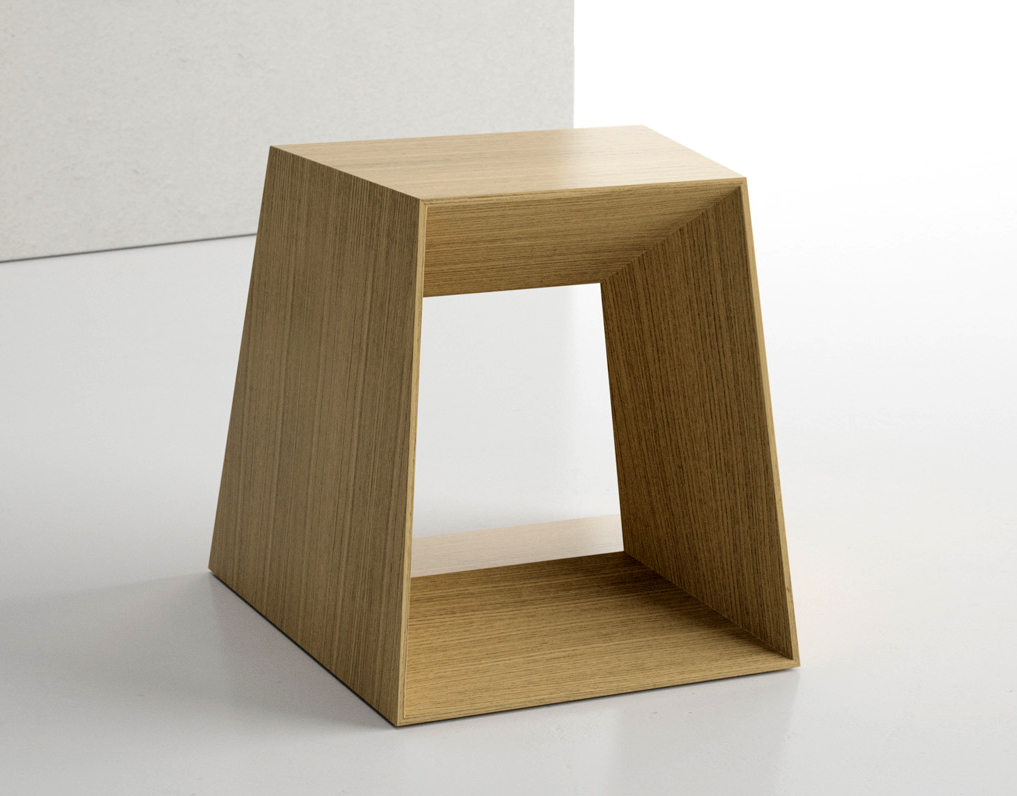 Fine Modern Angular Wood Side Table - Ambience Doré