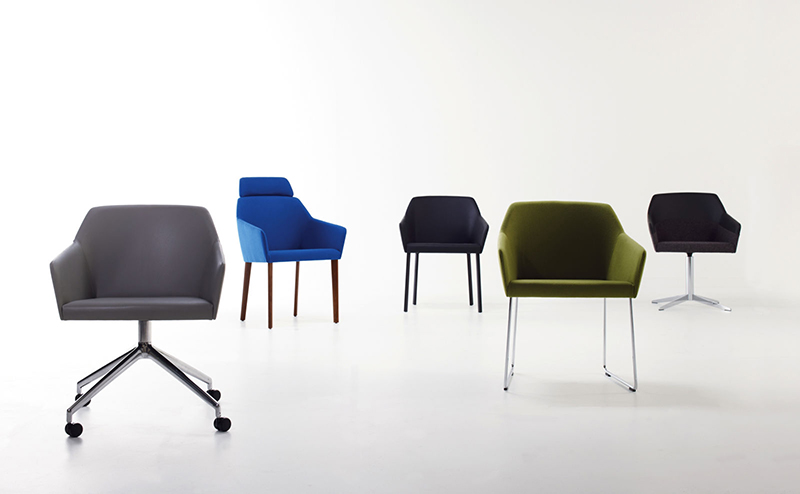 Blue Modern Retro Wood Meeting Chair - Ambience Doré