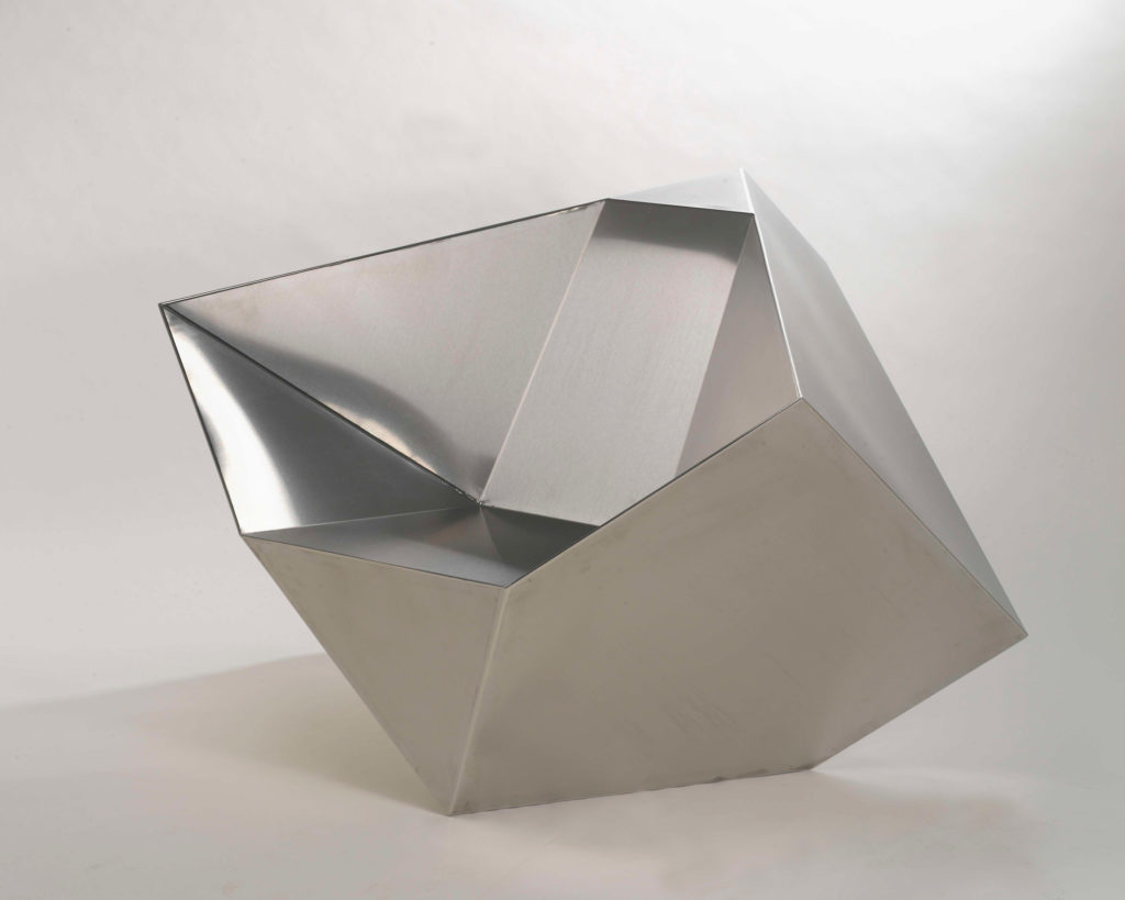 Modern Cubist Metal Chair - Ambience Doré