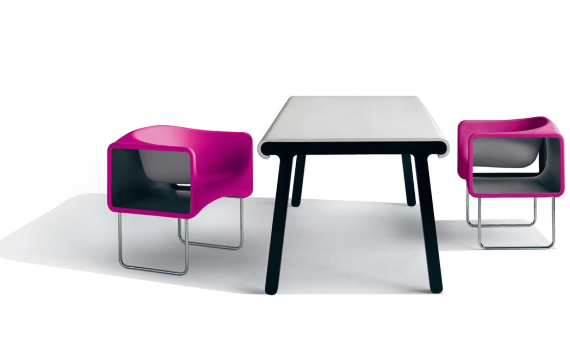 New Modern Box Chair - Ambience Doré