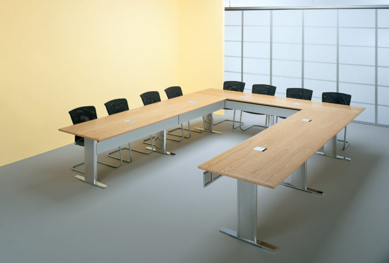 Mobile Board Room Tables - Ambience Doré