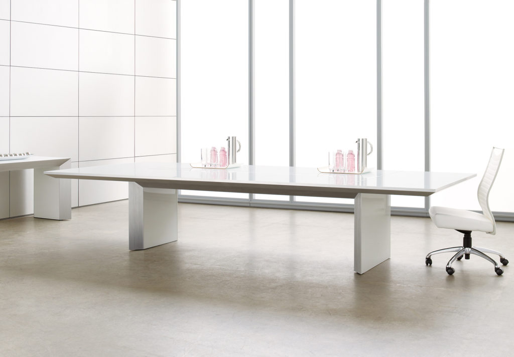 Soaring Flight Conference Table - Ambience Doré