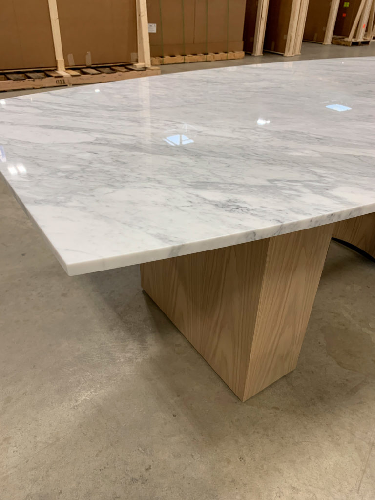 White Marble Rectangular Table - Ambience Doré