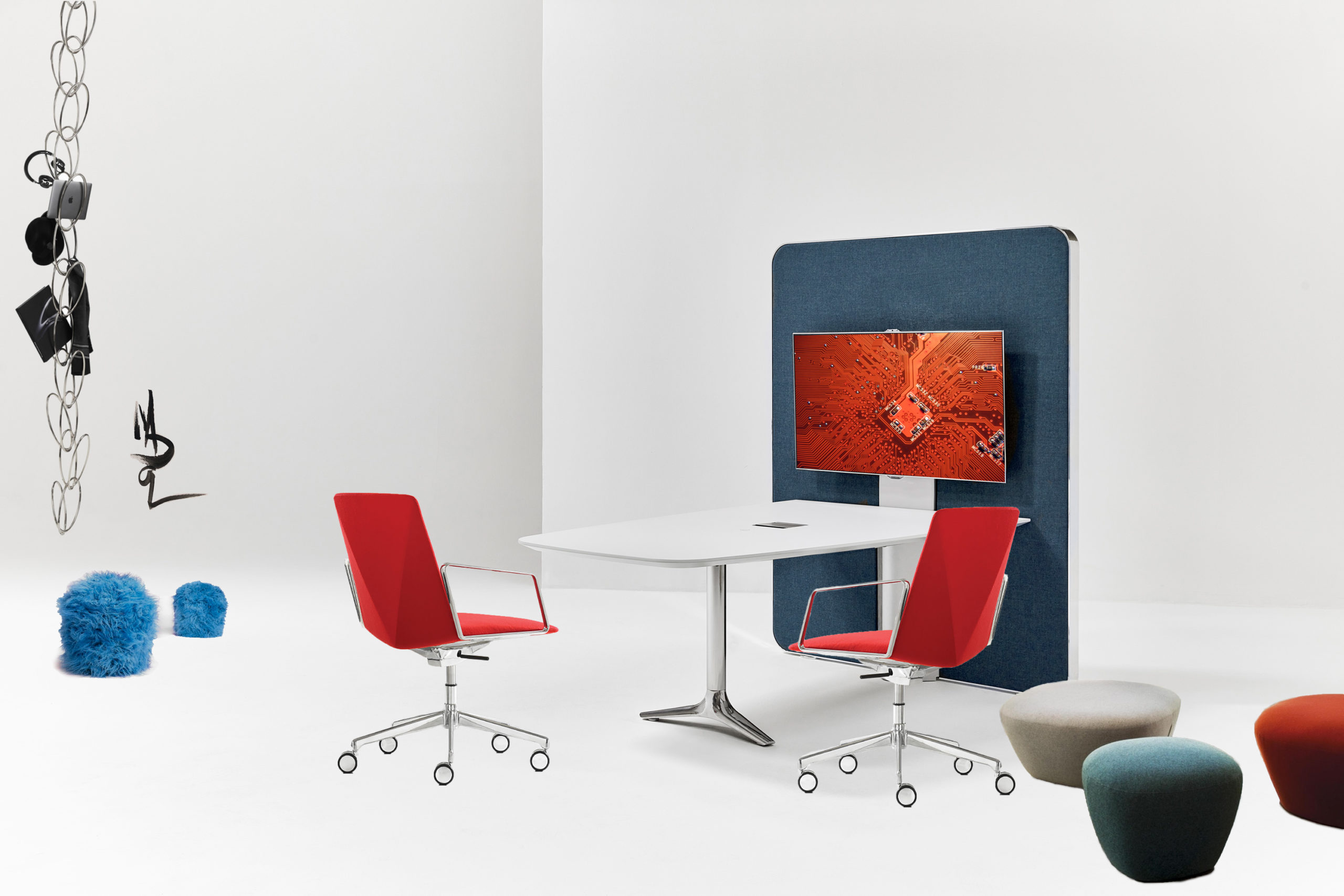 Sit to Stand Huddle Table - Ambience Doré